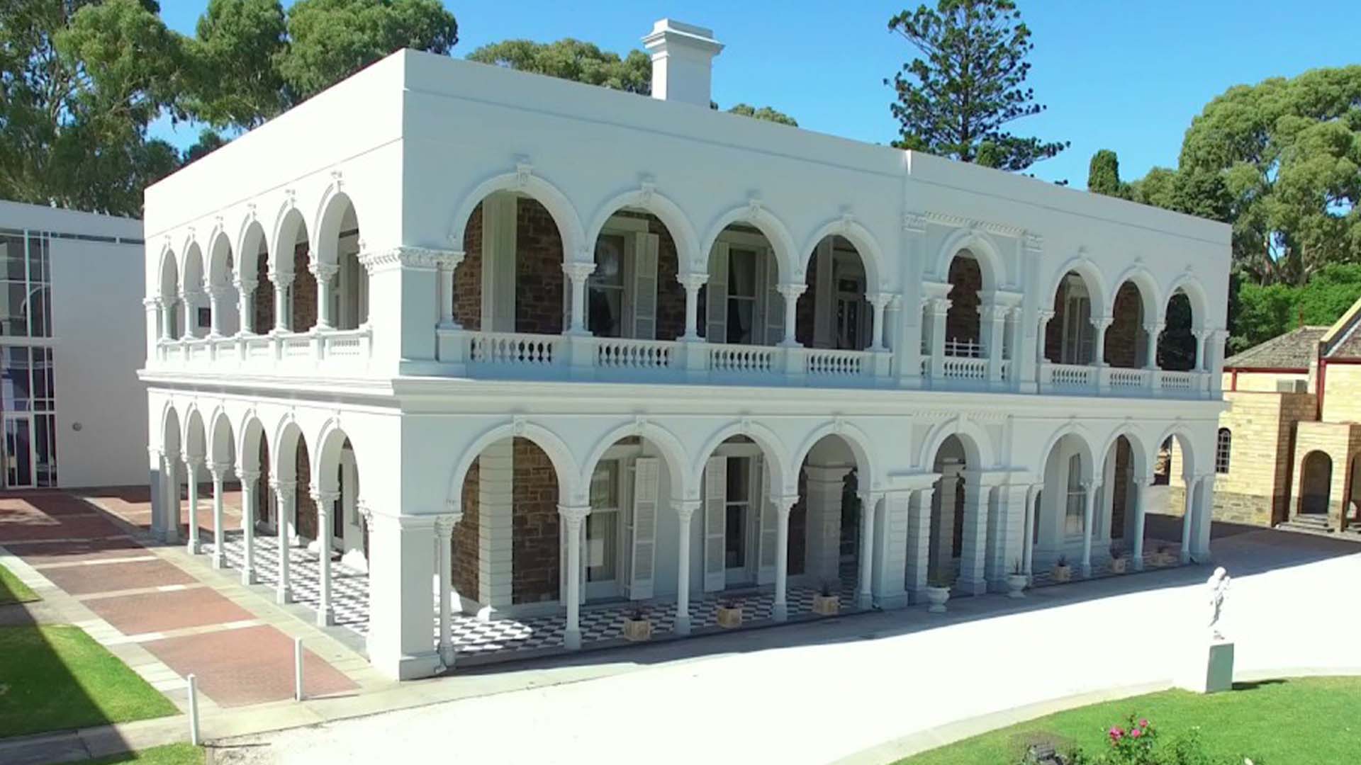 Rostrevor College takes CBC Adelaide boarders; grows from 1923 into ...