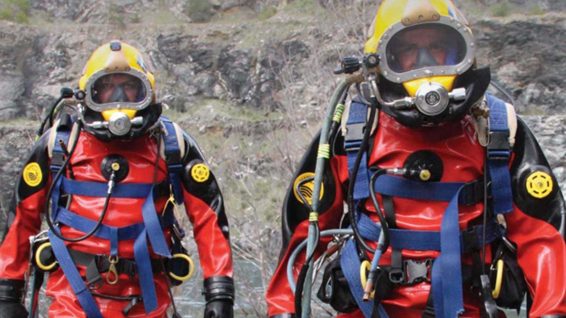Water operations by South Australian police merges divers with patrols ...