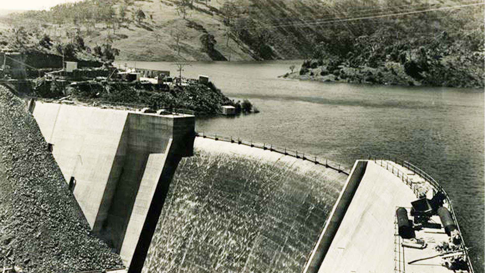 Mount Bold, Adelaide's biggest reservoir, built for new Engineering and ...